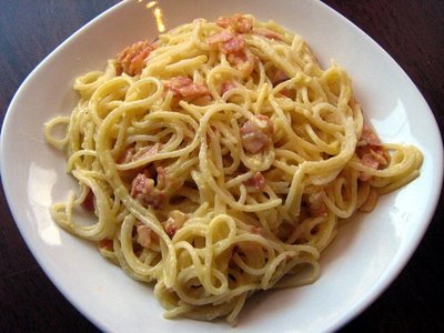 Spaghete milaneze