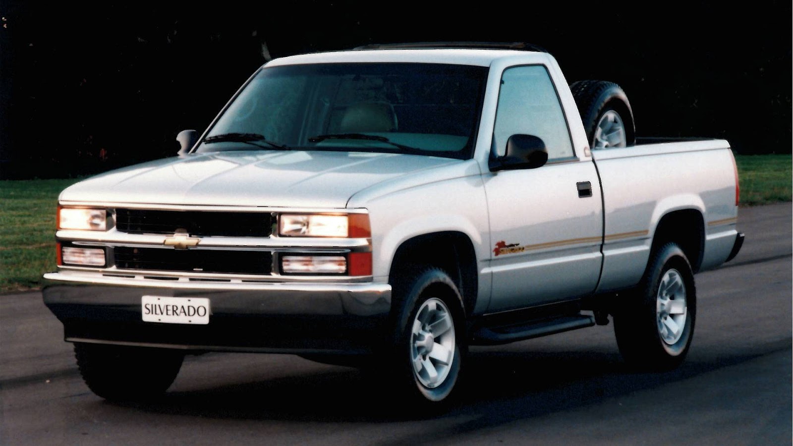 HISTÓRIA EM FOTOS - CHEVROLET SILVERADO