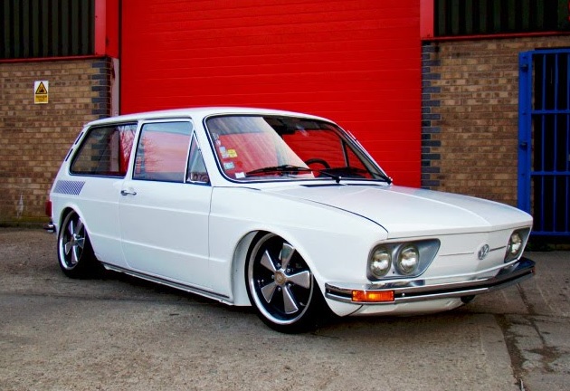 Taiguaramotors: VW Brasilia tunning - A Gringa Kerb Snake