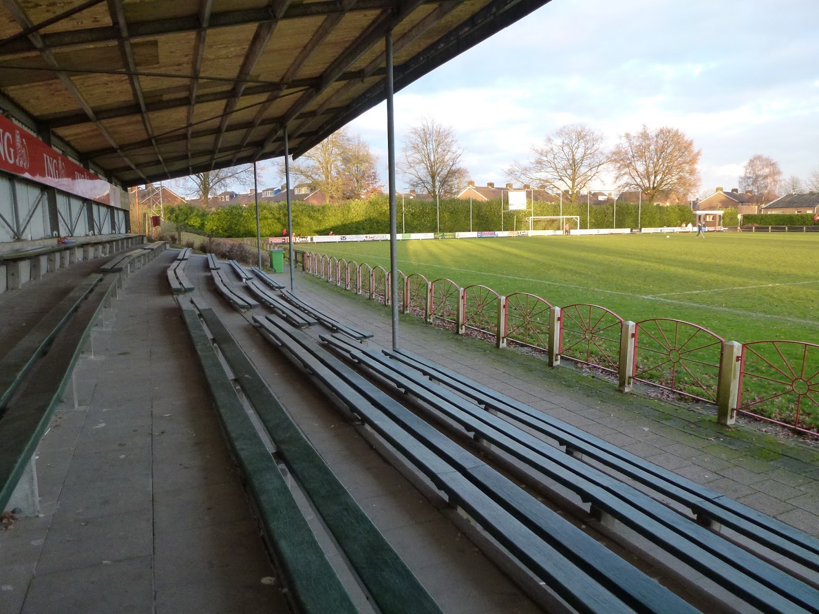 Extreme Football Tourism: NETHERLANDS: vv Rheden (1961-2016) / SC ...