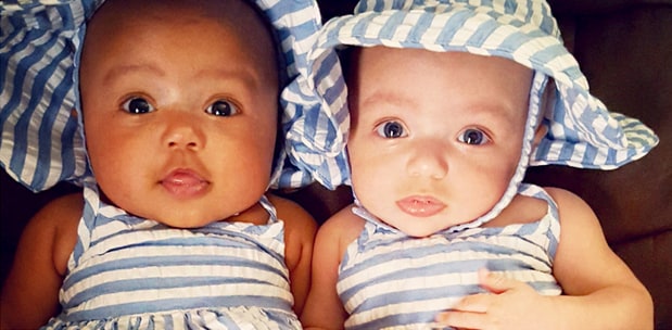WESTBANGZ: Meet Biracial twin girls with different skin colours break ...