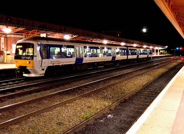 'Along These Tracks' Train Photos Site : Night Photos Various Diesel Multiple Units Leamington ...