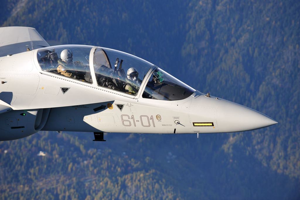 LEONARDO, ITALIAN AIR FORCE LAUNCH INTERNATIONAL FLIGHT TRAINING SCHOOL ...