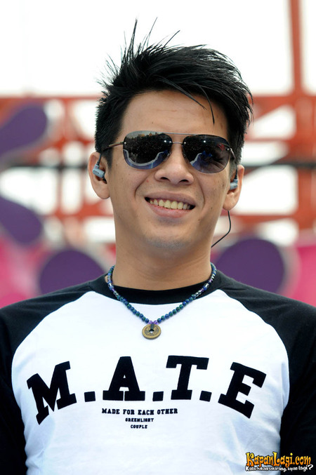 Info Populer Foto Ariel Noah, Inspirasi Terpopuler!