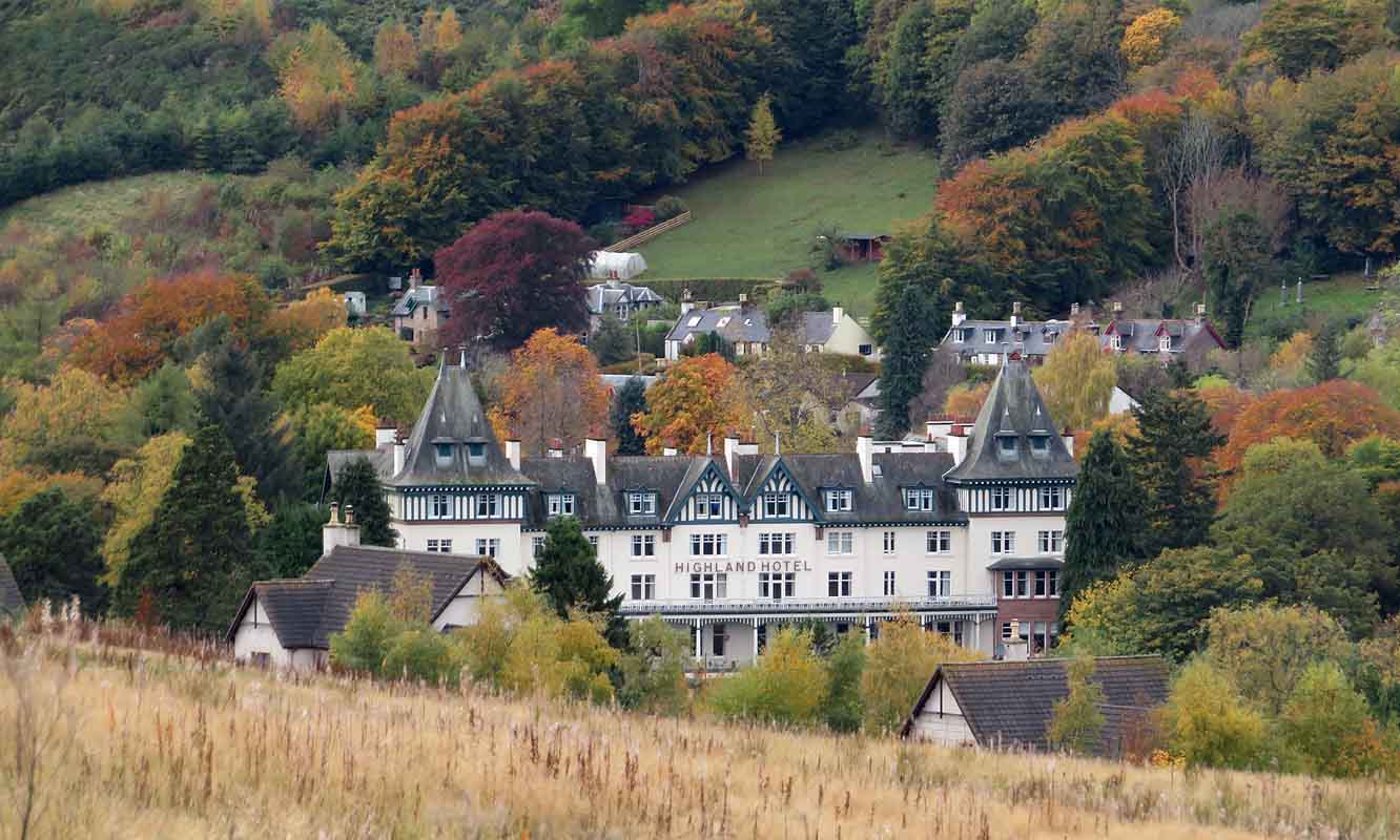 Alex and Bob`s Blue Sky Scotland: Strathpeffer. A Return Visit.