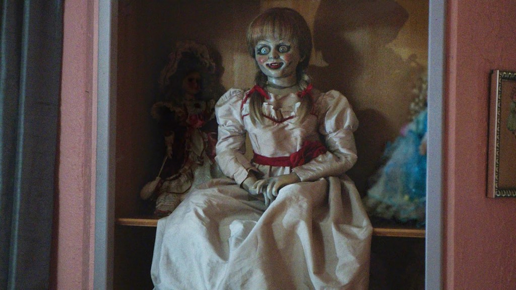 History Horror : A Boneca Annabelle, Sua História e Seus Filmes Tudo ...
