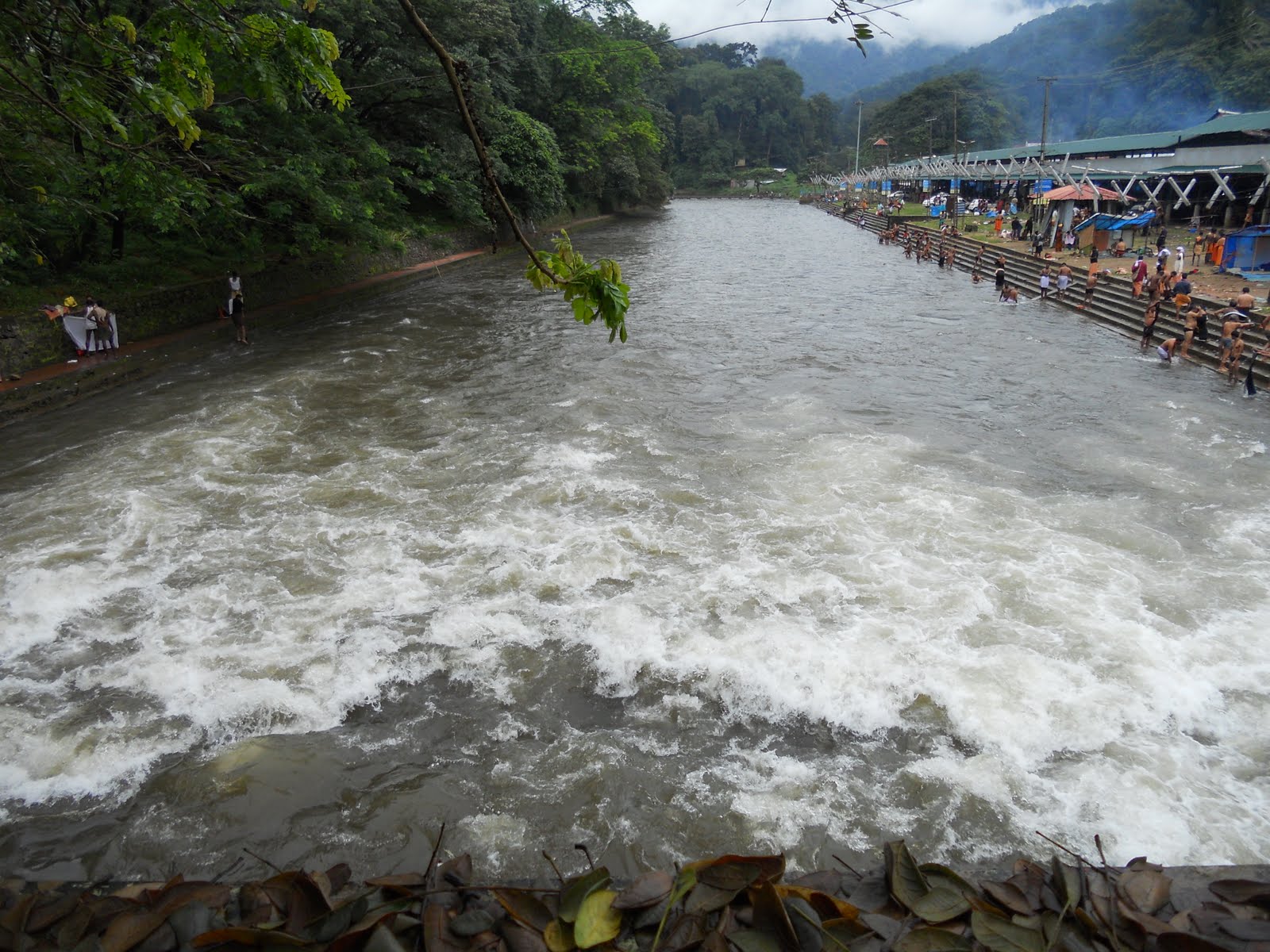 Pamba Nadhi in Kerala ( Shabarimala ) | The Art Muse