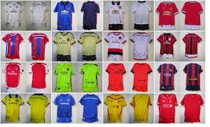 Daftar Harga Jarsey Bola Original Murah di Toko Kaos Distro Resmi ...