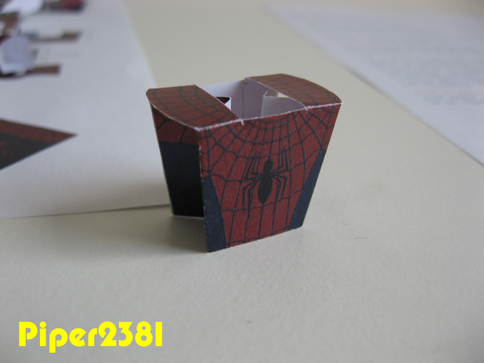 Piper2381: Spiderman Papercraft