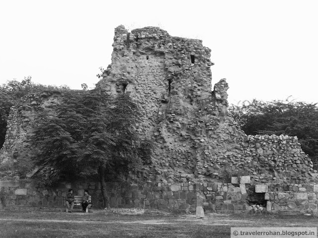 Siri Fort - A Symbol of Strength and Barbarism ~ Path Rarely Taken ...