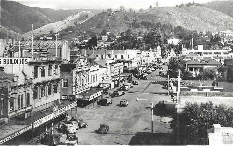 transpress nz: traffic in Trafalgar Street, Nelson, circa 1950