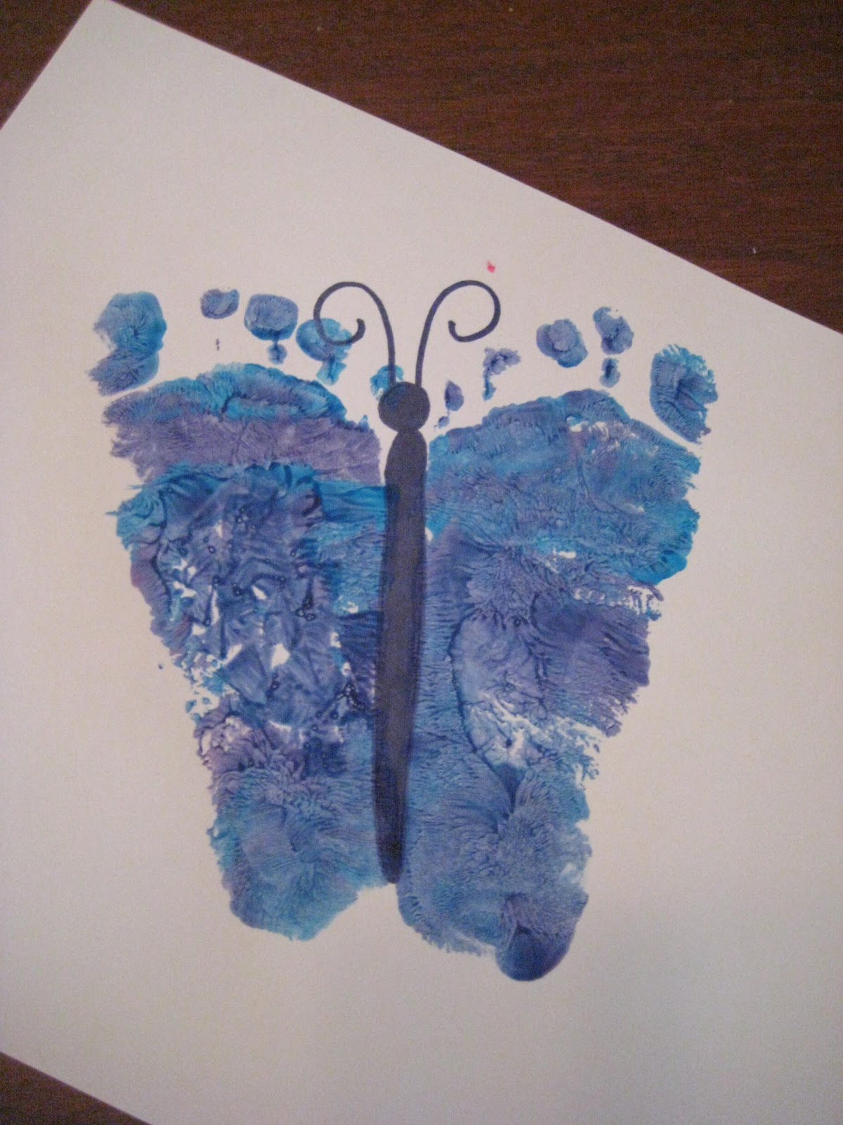 Stitches 'n Glitches: Footprint Crafts