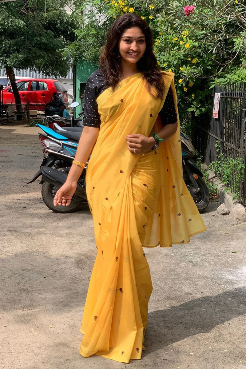 Serial Actress Neelima rani latest beautiful saree photoshoot
