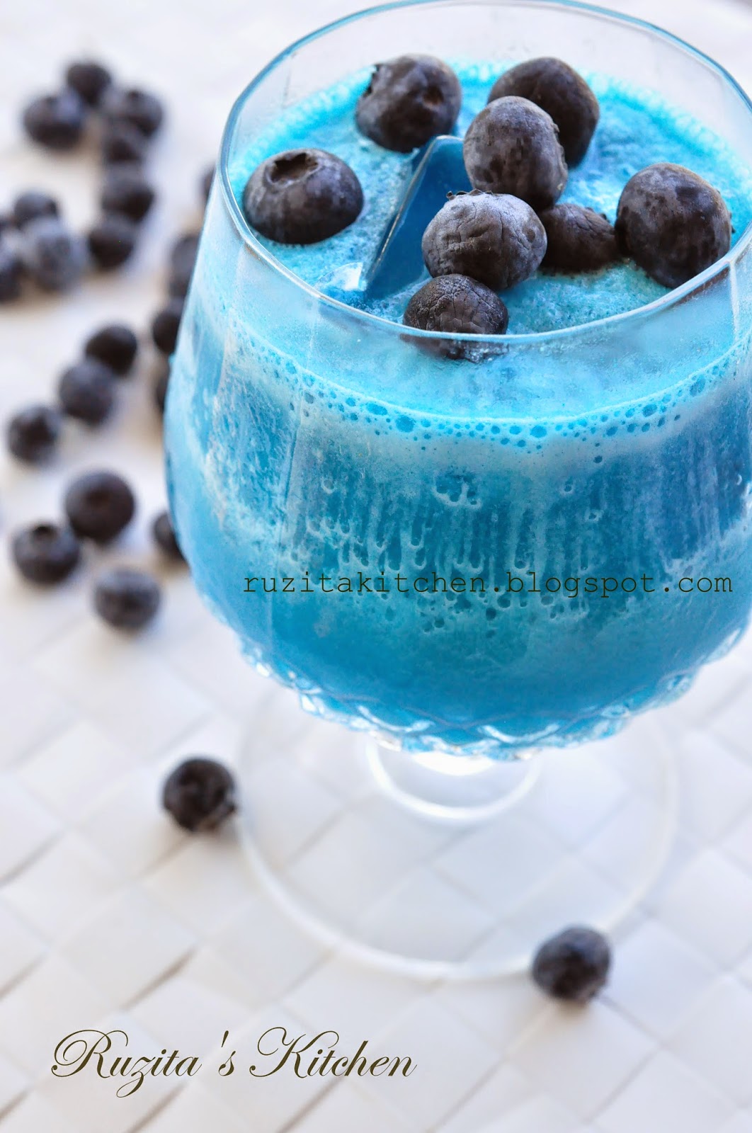BLUEBERRY ICE BLENDED