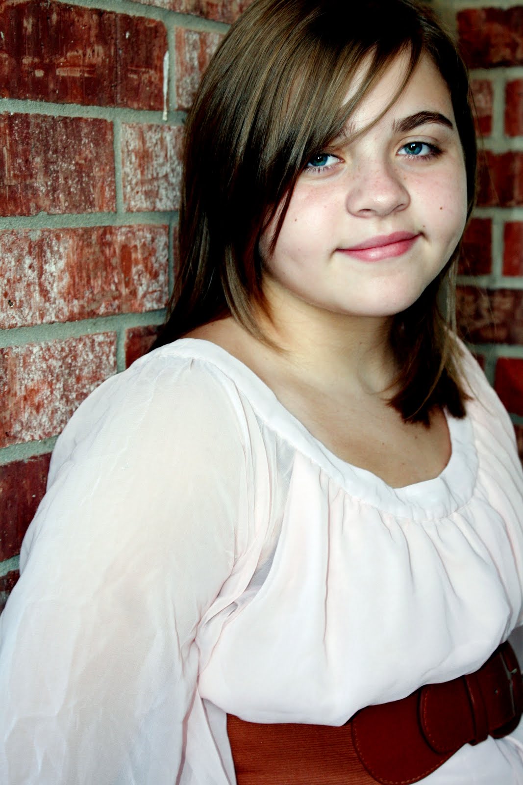 The Purple Door: Madi's first day of 8th grade!