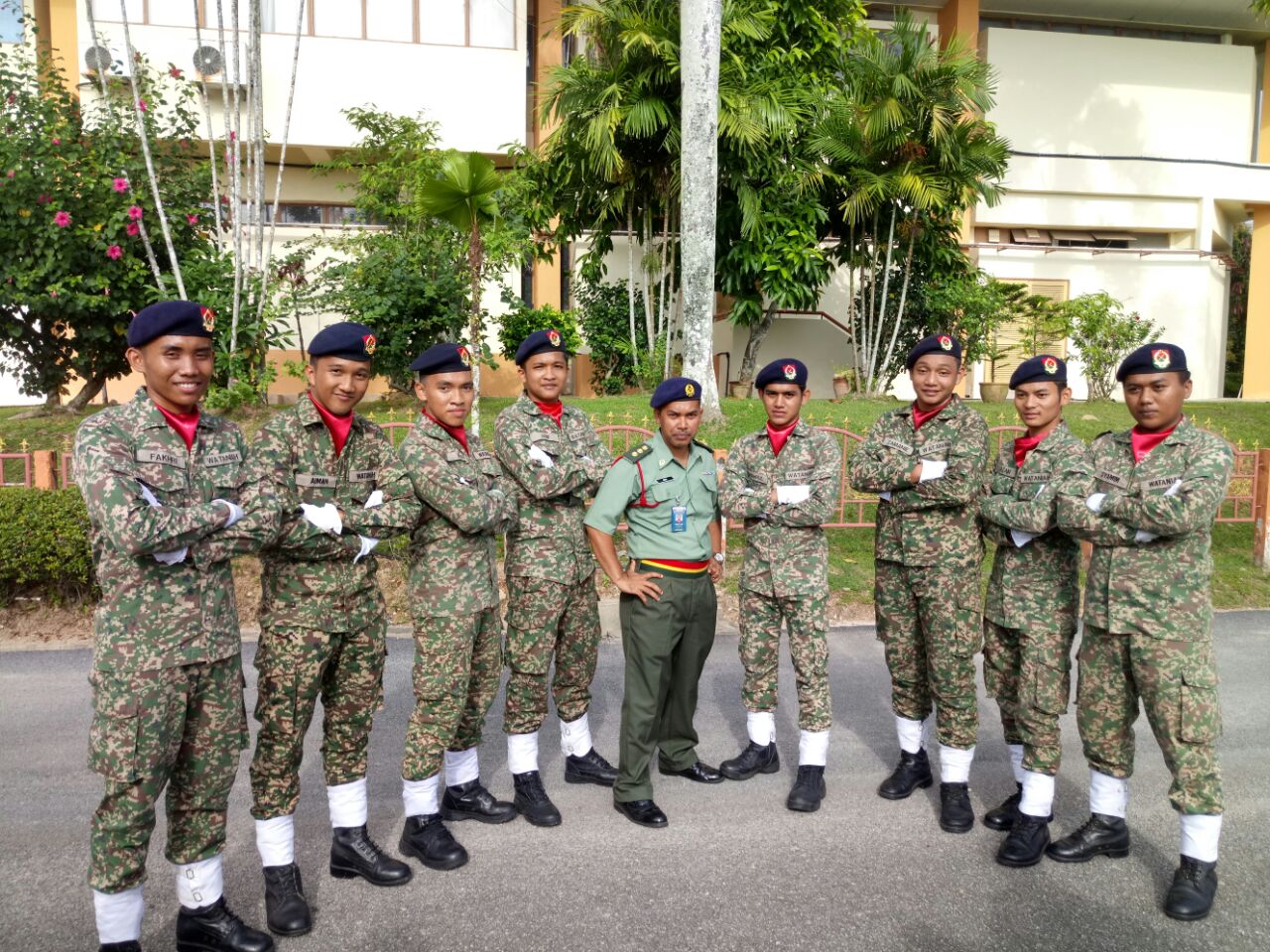 ASKAR WATANIAH PKB: SAMBUTAN KONVOKESYEN OLEH GABUNGAN UNIT UNIFORM JSKKPKB