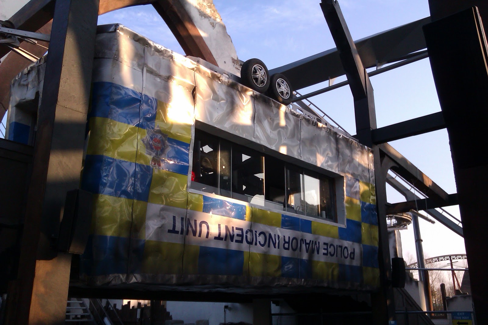 Theme Park Thoughts: The Swarm at Thorpe Park - Review