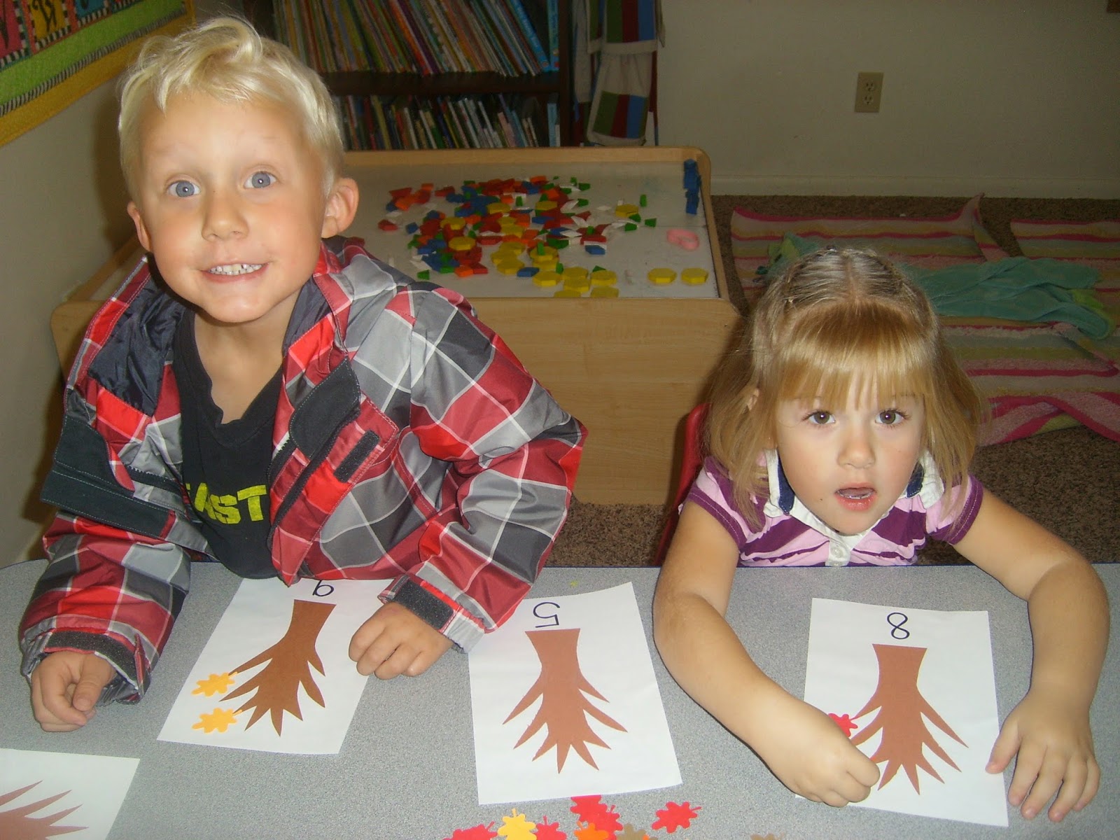 Chipman's Corner Preschool: Easy Fall Themed Center