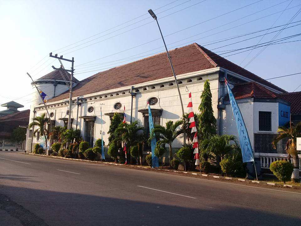 TEGAL KOTA BAHARI: GEDUNG IKONIK KOTA TEGAL INI TERNYATA BERNAMA ...