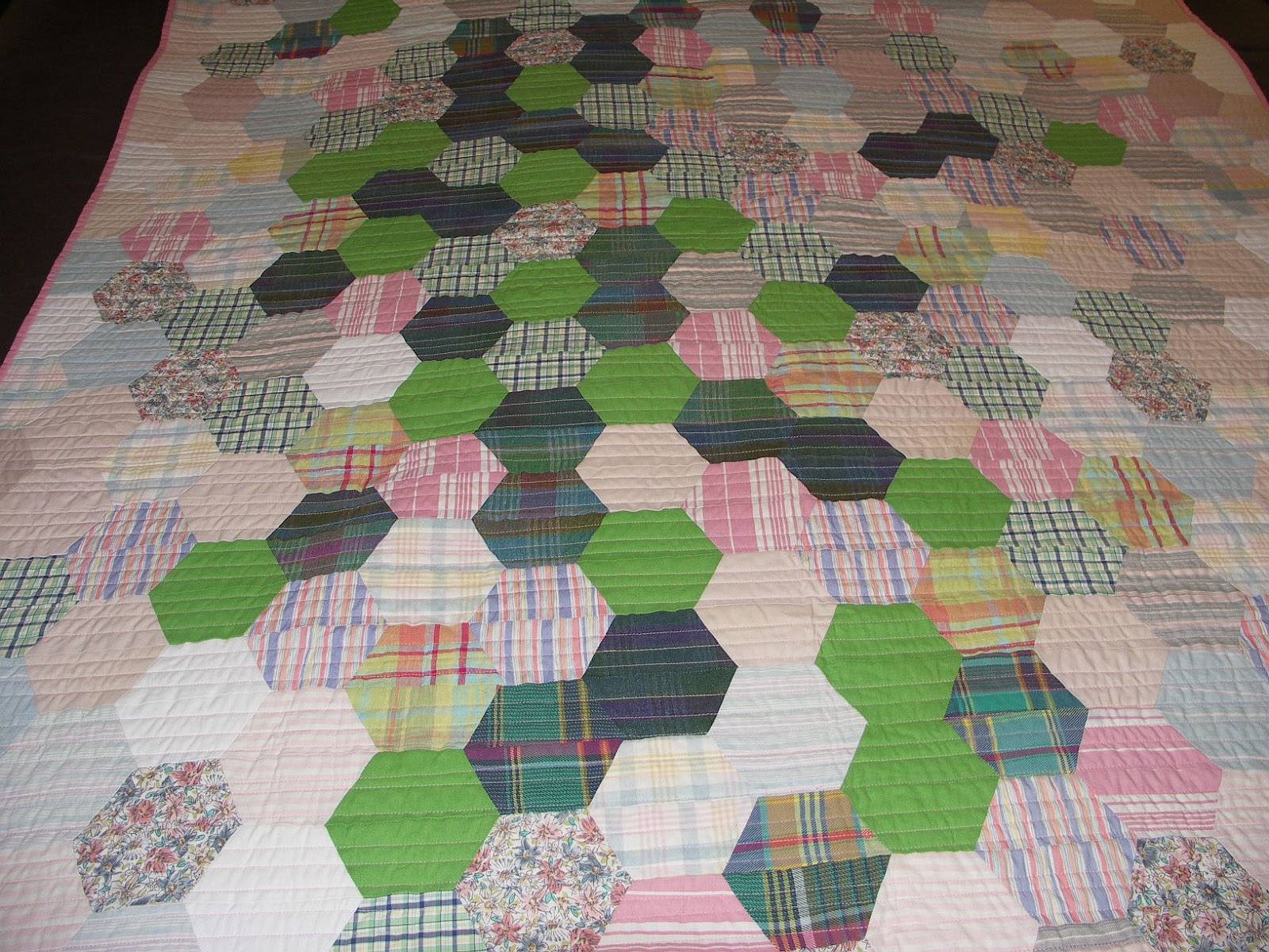 Quilts SB: Q108 – Hexi-Abuelita – Quilt
