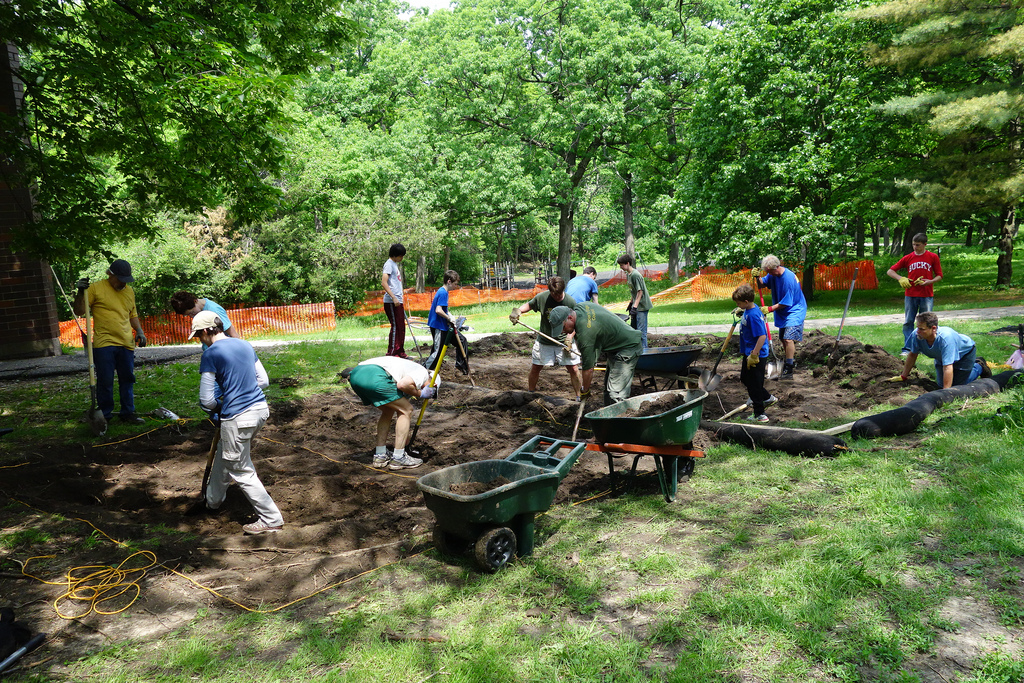 Rain Gardens in Dane County: How to build a large rain garden at a ...