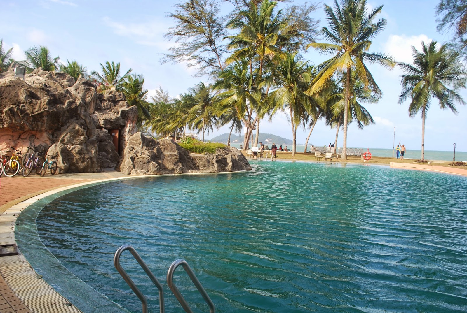 BookWorm Travel: Hotel Review: Legend Resort Cherating, Pahang