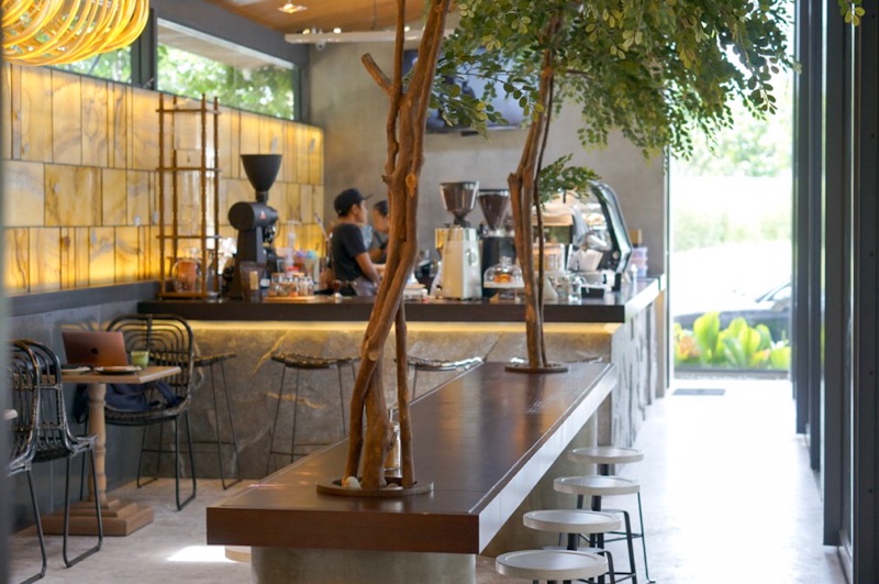 Monopole Coffee Lab Graha Family Branch Surabaya | Laura Angelia