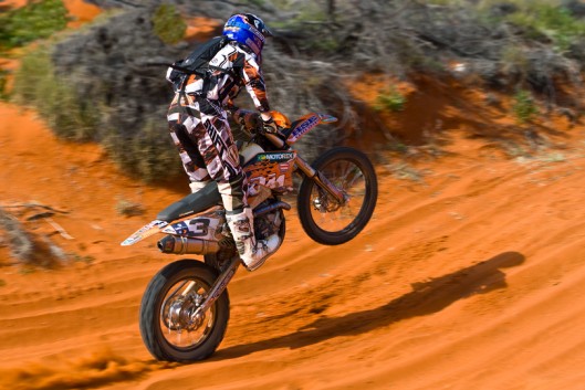 Amazing Sports Activities: Facts about the Adventure of Desert Racing
