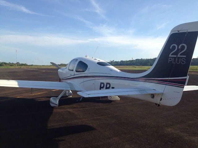 AVIAÇÃO CIVIL - BRASILEIRA: AVIÕES MONOMOTORES CIRRUS AIRCRAFT A VENDA