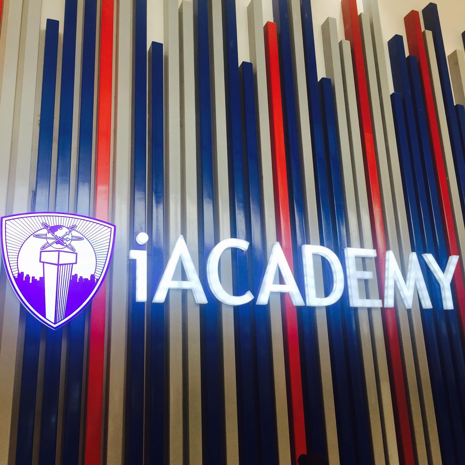 iACADEMY: The Perfect School for Millennials ~ Viva Manilena