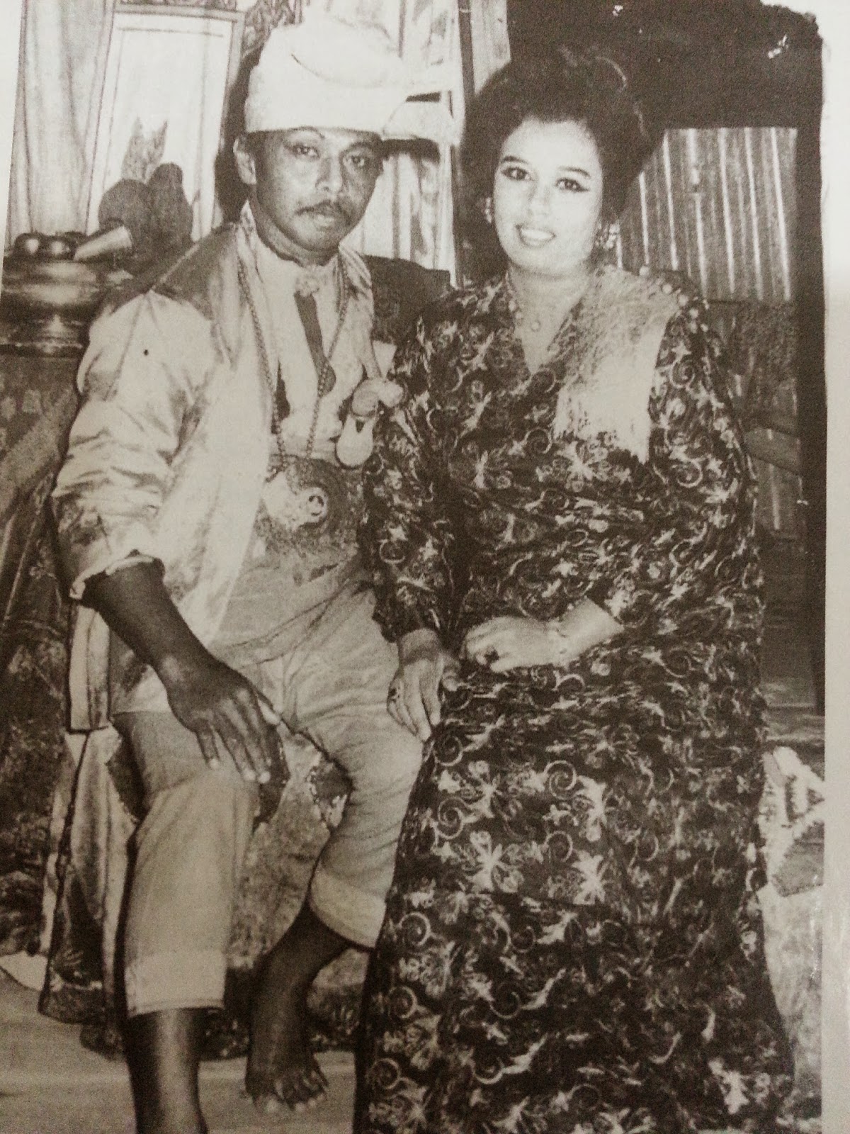 Keluarga LKARZ@KgB: SIRI GAMBAR KENANGAN (1) -ASAL-USUL KITA