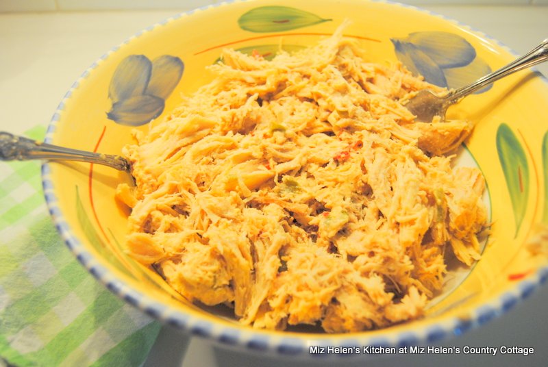 Slow Cooker Cheesy Ranch Chicken Sandwich