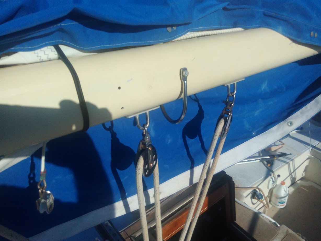 s/v Dreamboat Annie - A Westsail 32: Boom Bails & Mainsheet