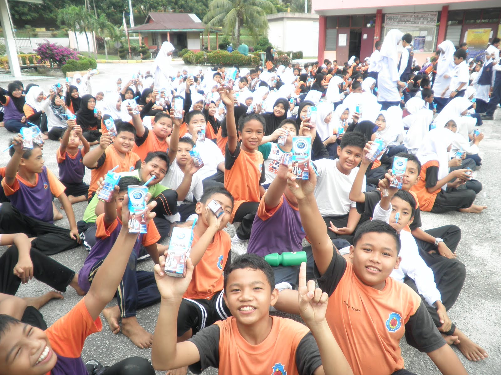 TROLAK SELATAN: PROGRAM SUSU SEKOLAH 1 MALAYSIA ....