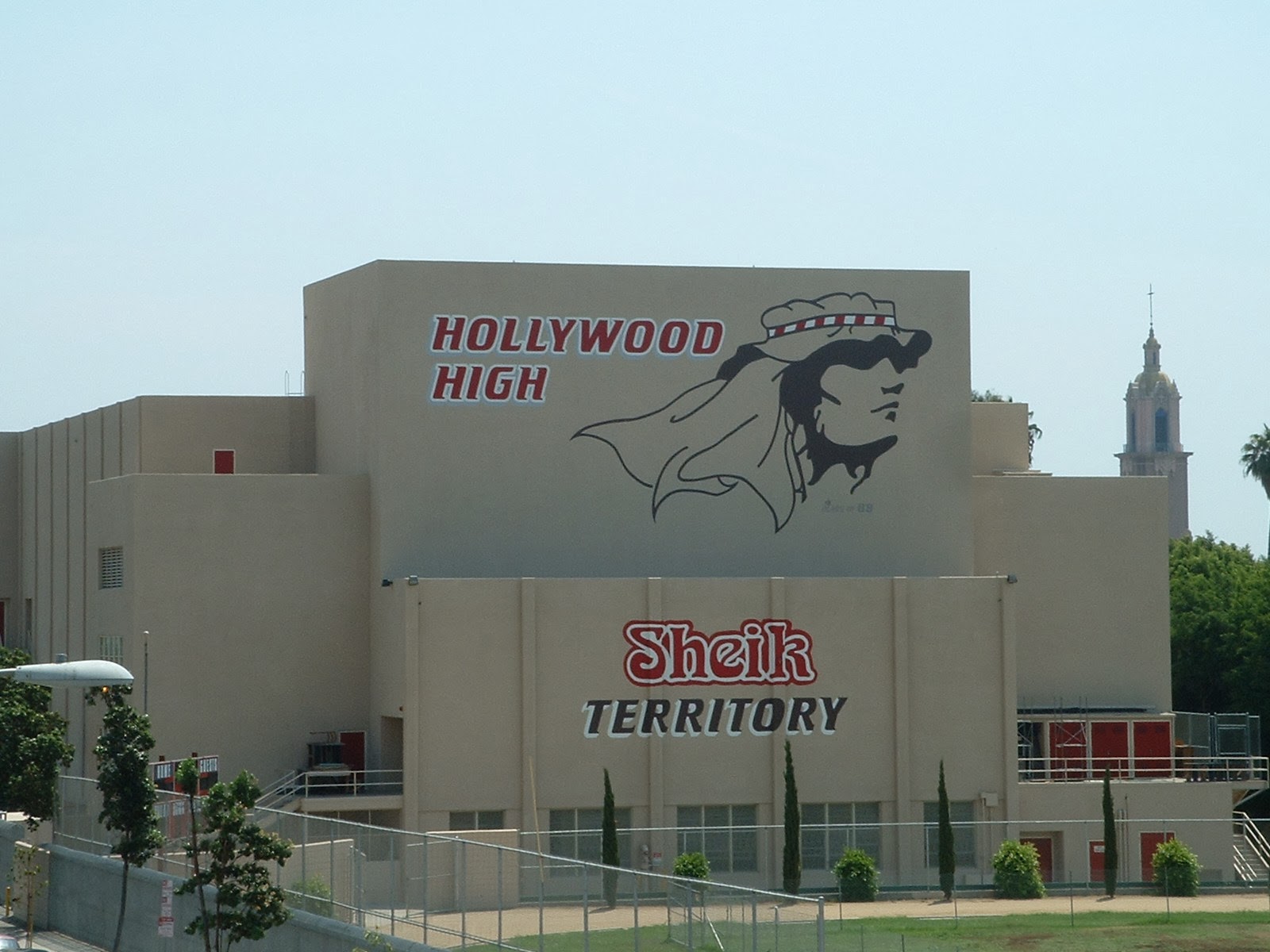 The Adventures of Blogger Mike: Hollywood High School - Hollywood, CA
