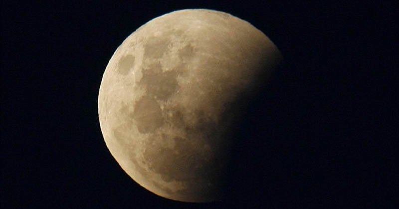 Fenomena Gerhana Bulan Penuh 28 Julai 2018 Fenomena Gerhana Bulan Penuh 28 Julai 2018