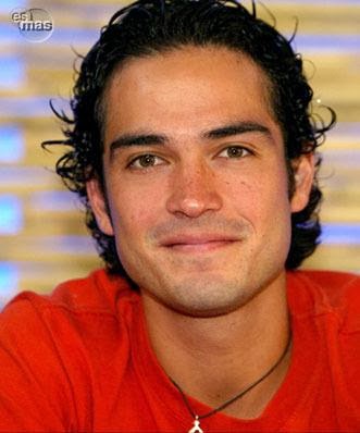 RBD: Fotos de Miguel Arango(Alfonso Herrera)