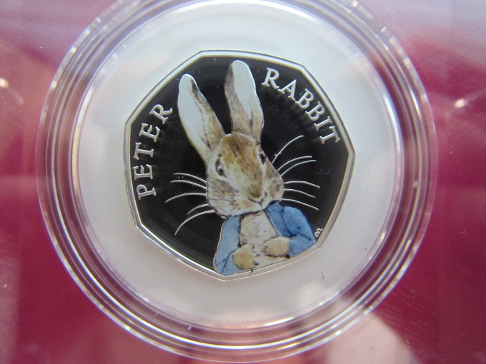 Lisa's Investment Talk: 8 gram Britain Beatrix Potter - Peter Rabbit ...