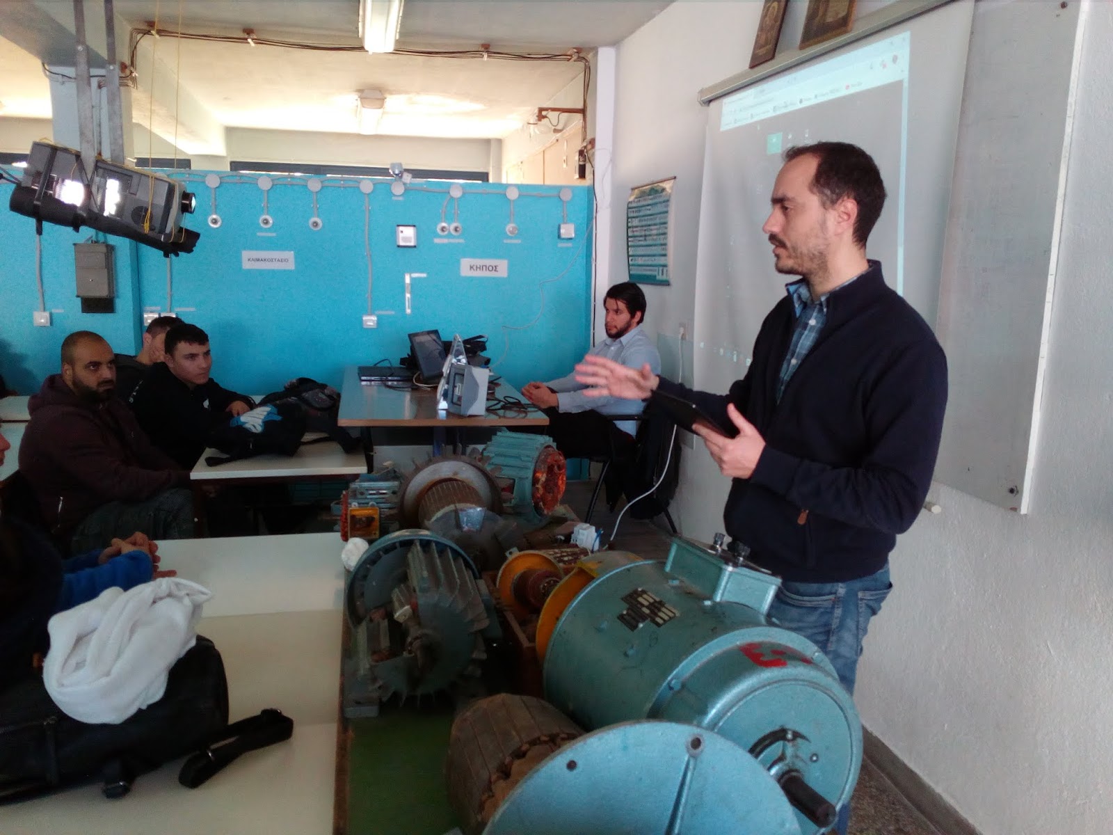 ΗΛΕΚΤΡΟΛΟΓΟΙ 1ης ΕΠΑΣ ΟΑΕΔ ΘΕΣΣΑΛΟΝΙΚΗΣ: ΚΑΤΑΣΚΕΥΕΣ ΜΑΘΗΤΩΝ