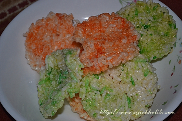 My Small World: Bukan tarian inang