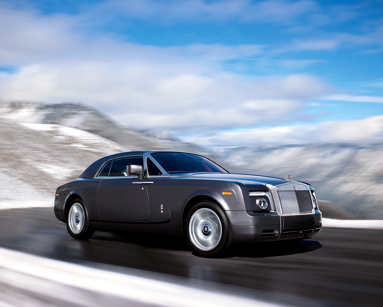 supercar: Rolls Royce