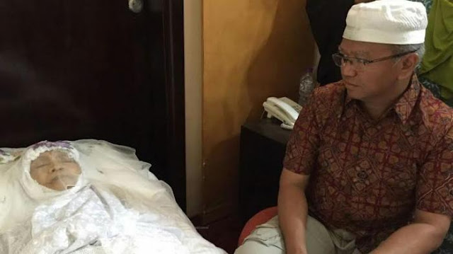 Usai Laksanakan Sholat Subuh Di Madinah, Kerabat Wagub Sulsel Yang ... Usai Laksanakan Sholat Subuh Di Madinah, Kerabat Wagub Sulsel Yang ...