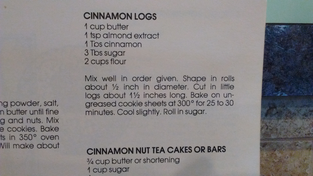 The Nostalgic Cook: Cinnamon Logs