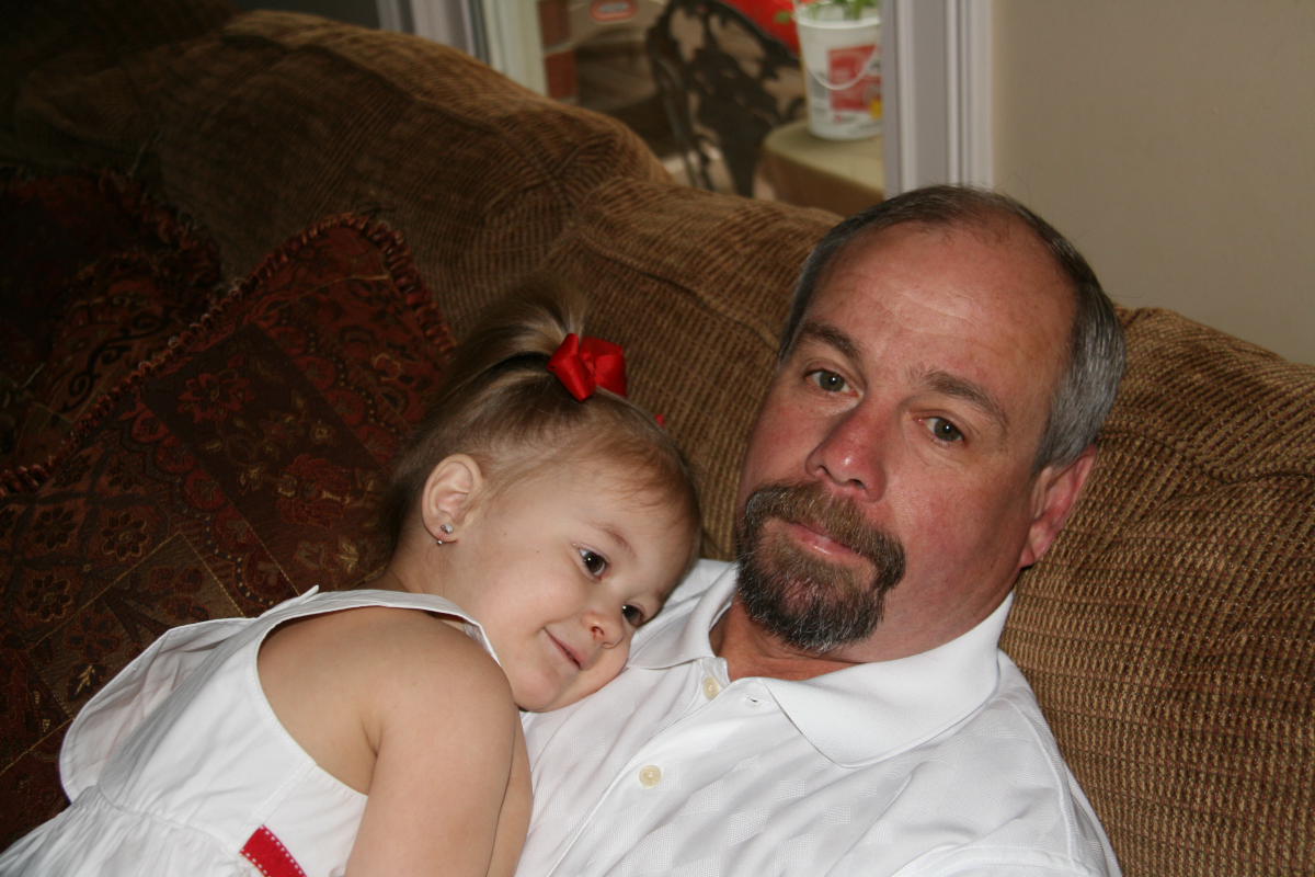 Lueker Munchkins - School & Play: Aunt Arla and Uncle Scott Visit