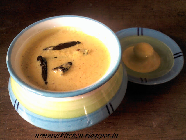 Nimmy's Kitchen: Morozhicha Koottan/Vegetable In Curd Gravy