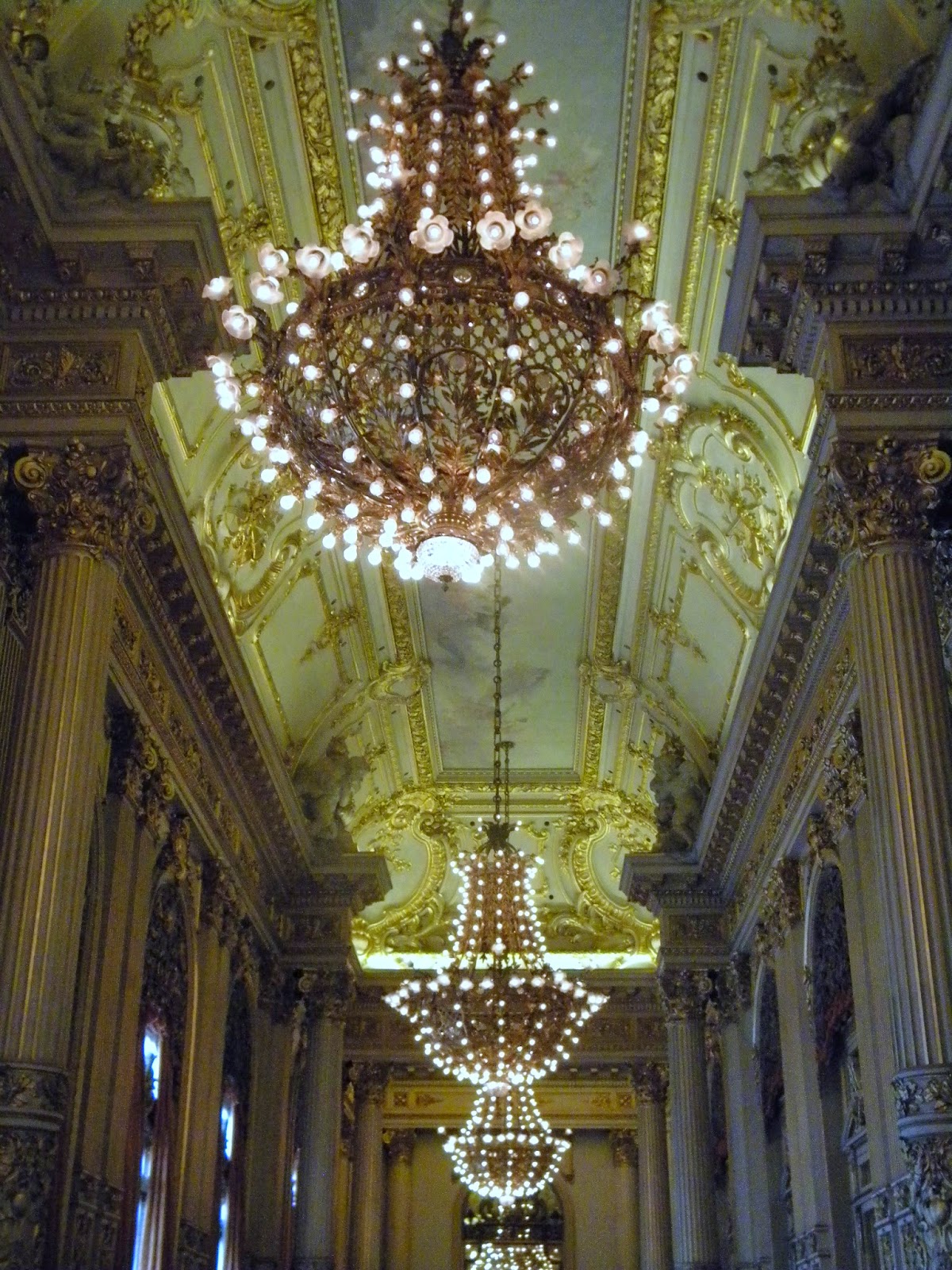 Explorador Turístico: Teatro Colón