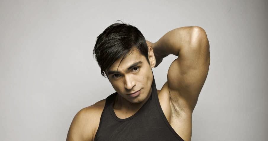 Kapamilya Actor Carlos Agassi Appear In A GMA News TV Show - Showbiz Portal