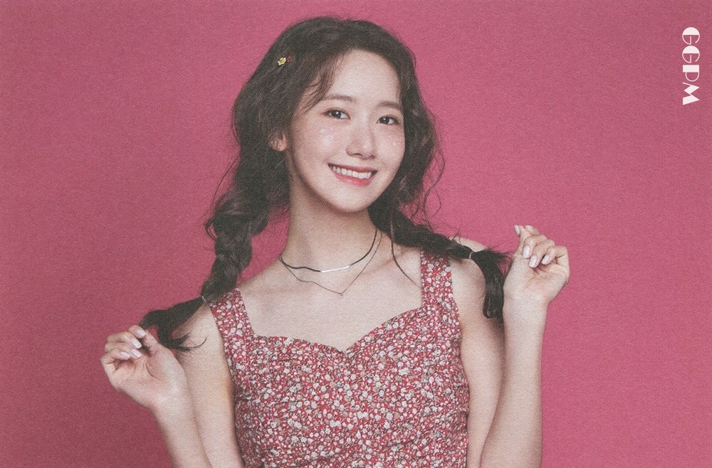 YOONA. Girls' Generation-Oh!GG SEASON'S GREETINGS 2020 - Diary (Preview ...