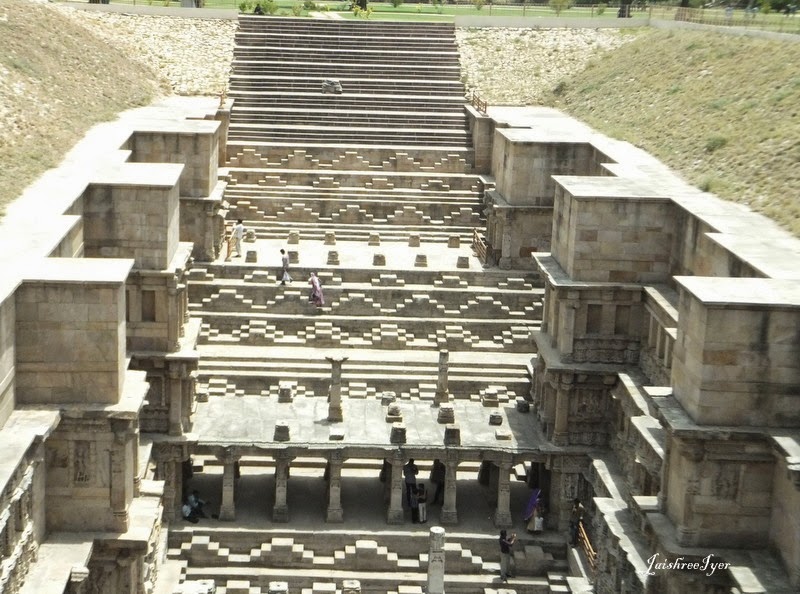 My Views: Rani-ki-Vav-Stepwell,Patan-Gujarat