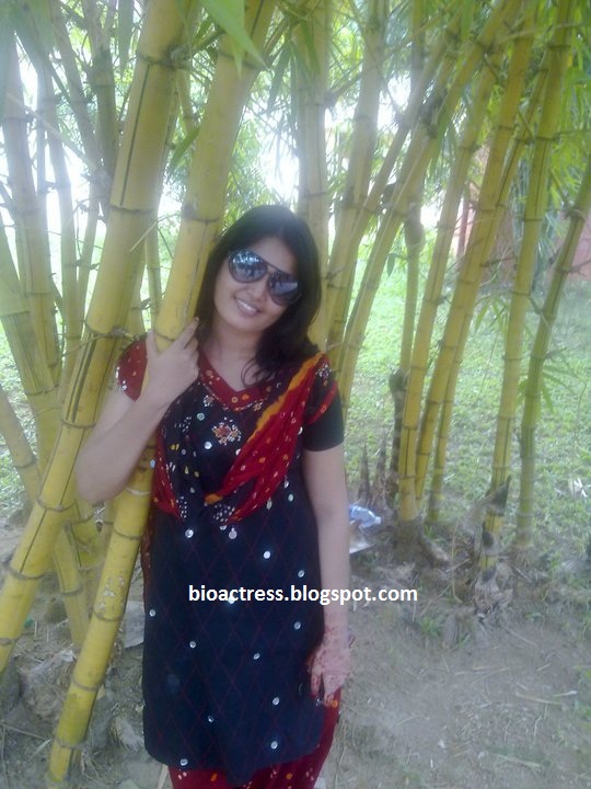 Mallu serial actress Sandra Jose Hot Photoshoot